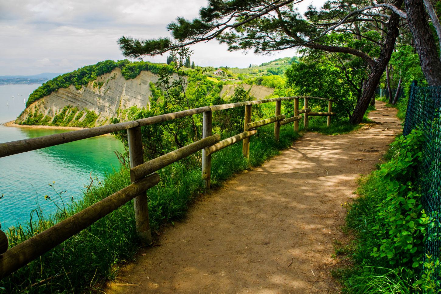 Strunjan – přírodní park s nejkrásnější pláží • Objevuj Slovinsko